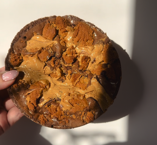 Fudgy Peanut Butter Brownie with Molly Woppy Cookies | WM Retail website